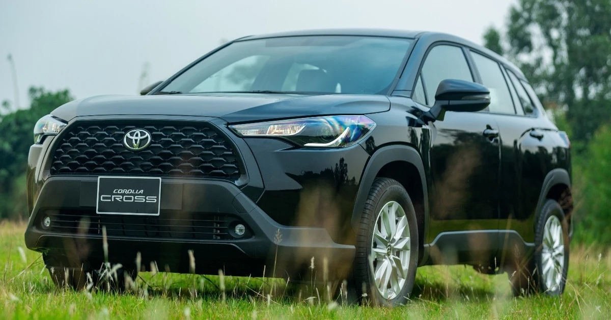 Ô tô Corolla Cross bung túi khí khi chưa va chạm, Toyota Việt Nam lý ...