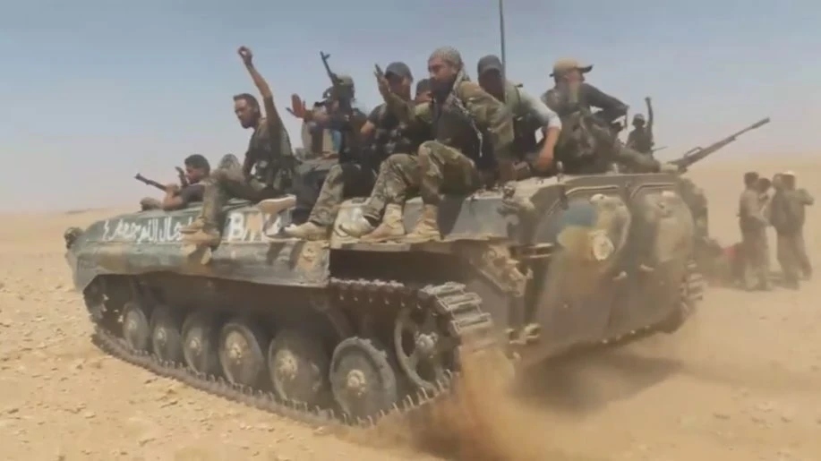 Lực lượng Tiger tiến công bao vây IS ở Hama, Homs (video) | VIETTIMES