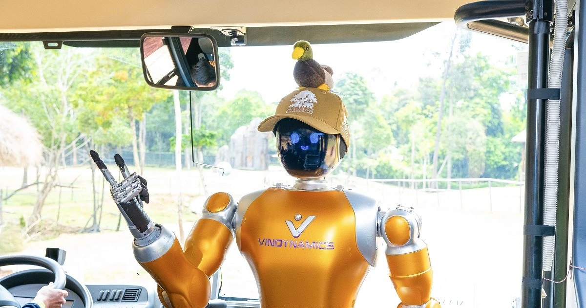 Ra mắt robot hình người của Vindynamics tại hai sự kiện công nghệ lớn