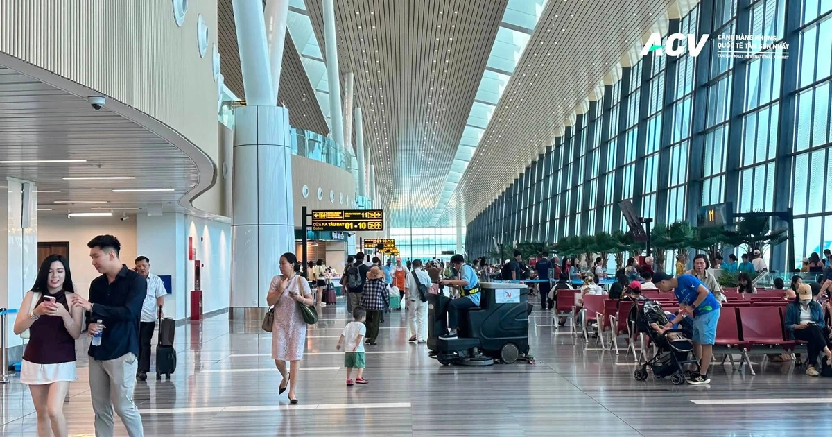 Sân bay Tân Sơn Nhất tăng chuyến đón mùa hè 2026
